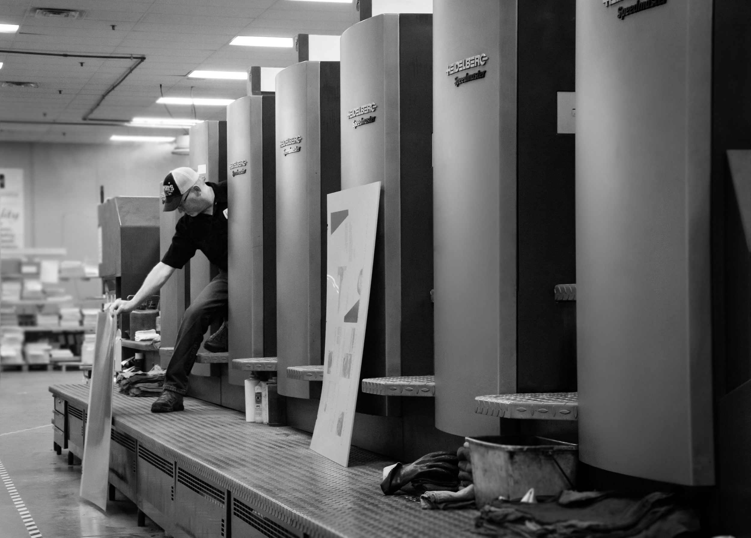 Careers at Ideal Printers | Join Our Team in St. Paul, MN